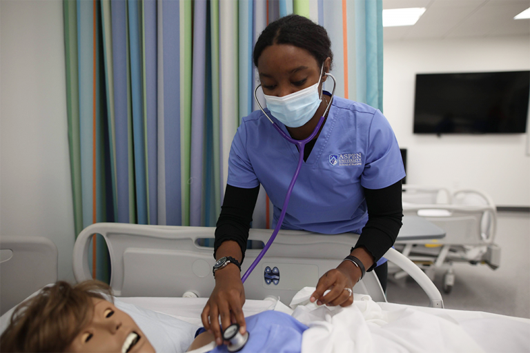 How You Can Benefit from a BSN Degree | Aspen University